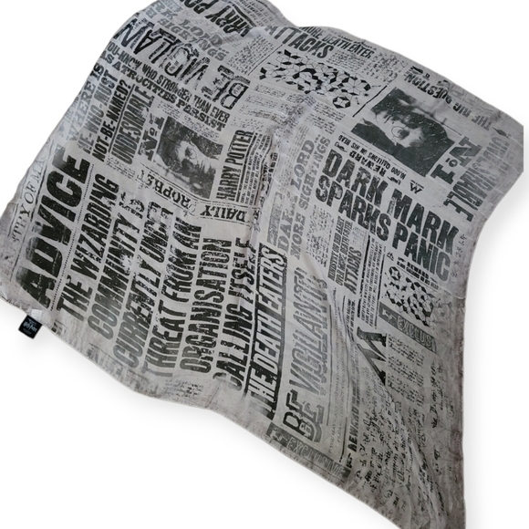 Warner Bros. | Accessories | Wizarding World Of Harry Potter Universal ...